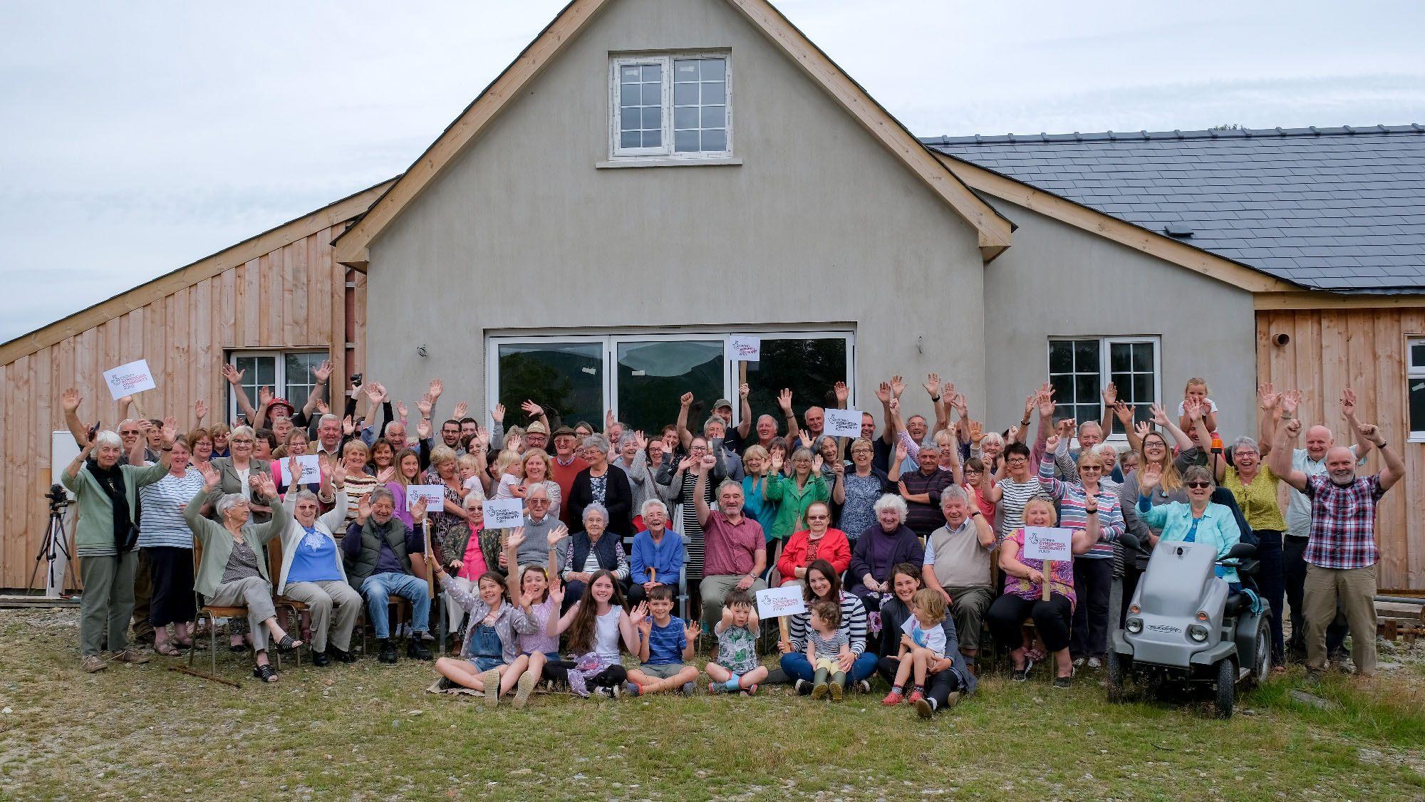 Canolfan Llwynihirion Brynberian - Film Hub Wales | Canolfan Ffilm Cymru